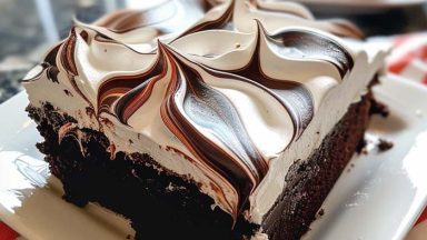 Apple Sauce Cake Recipe – Moist, Spiced & Easy to Bake